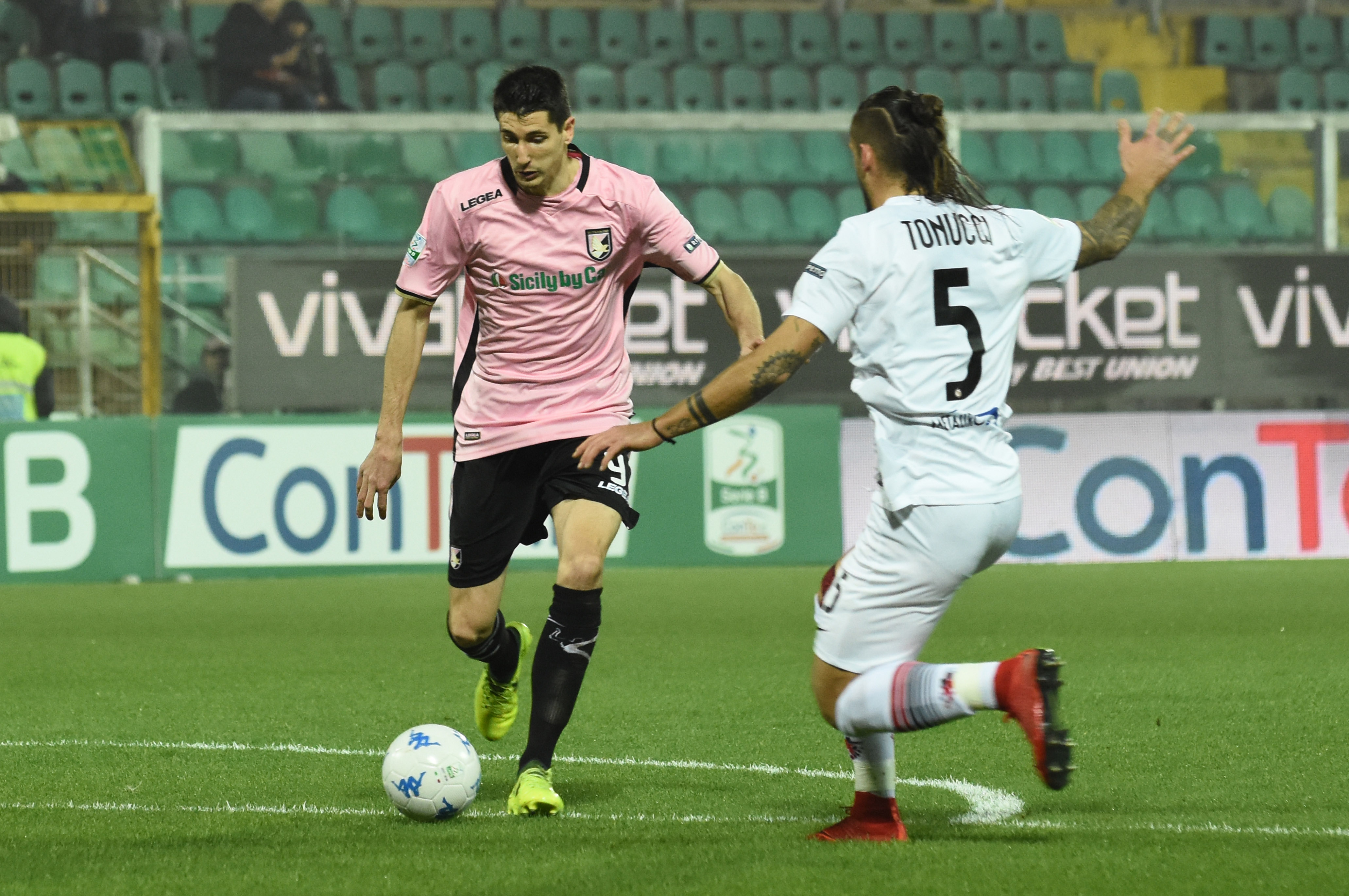 Palermo, il report dell'allenamento: Moreo torna in gruppo Palermo, il report dell'allenamento: Moreo torna in gruppo