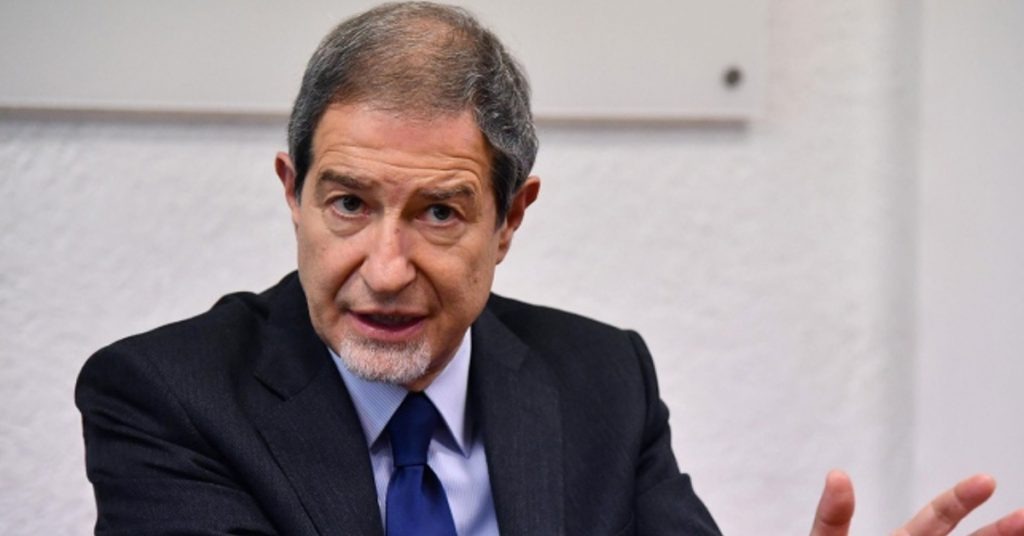 Musumeci, no alle passeggiate con i figli: "La mia ordinanza resta valida"
