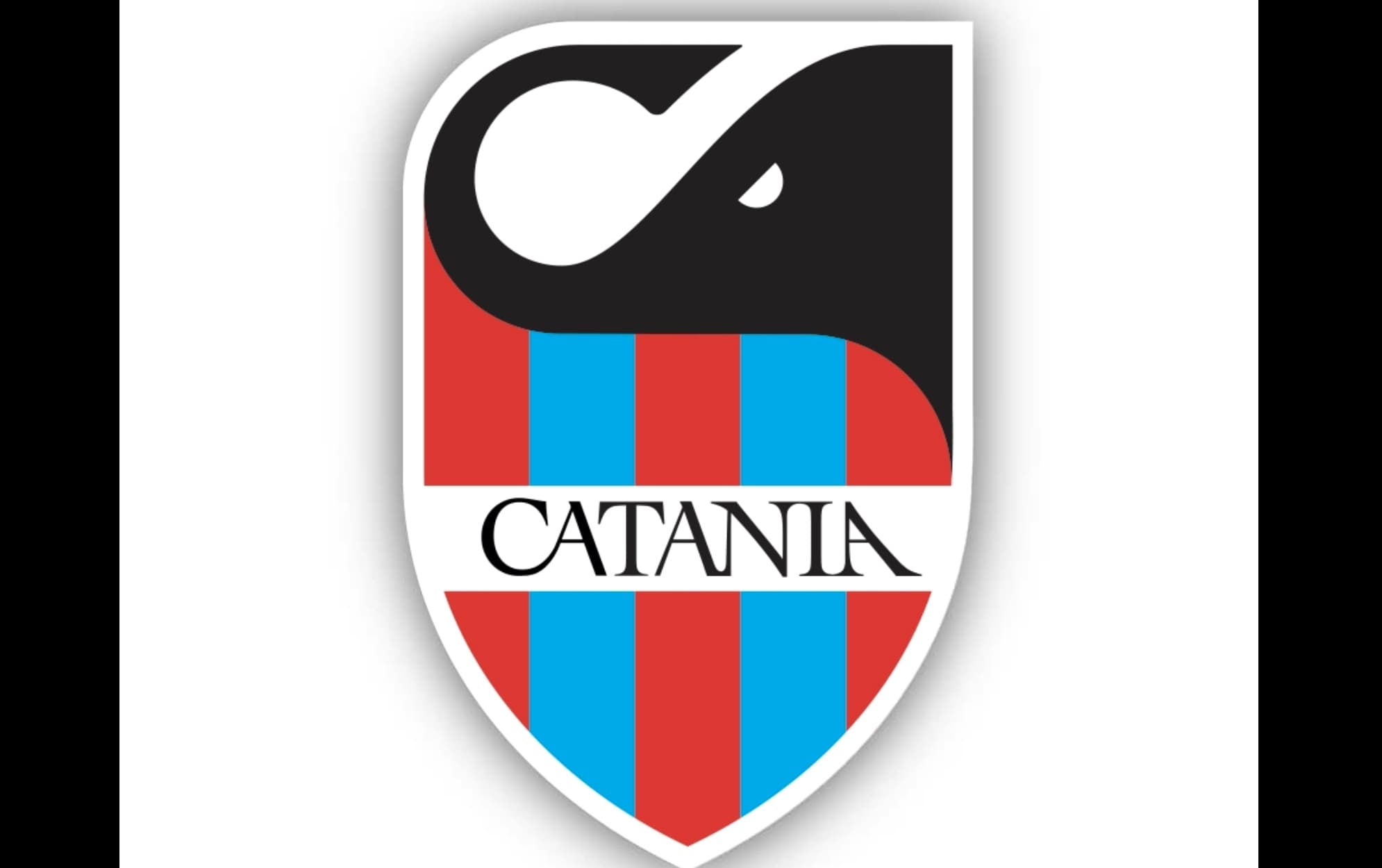 Catania, modifica al logo: tolto il 1946. I tifosi: "Il club è nato prima"